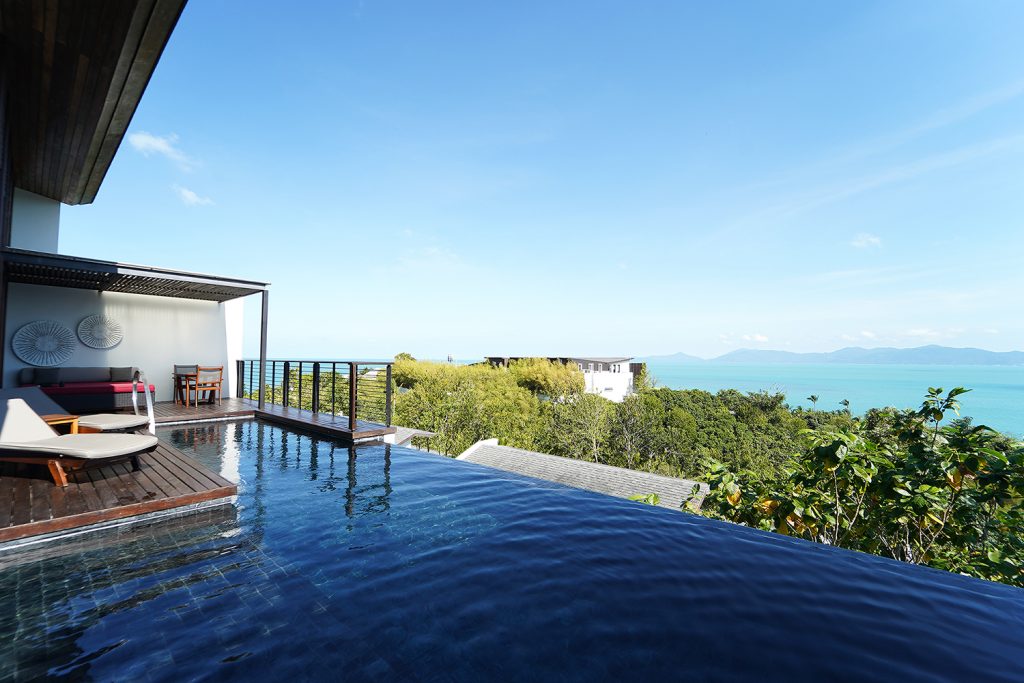 ฉลองวันเกิด @W Koh Samui ที่ห้อง Ocean View Escape 1 ห้องนอน สระว่ายน้ำ ...